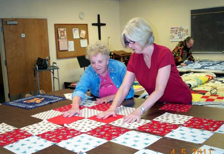 Volunteer To Quilt Lutheran World Relief
